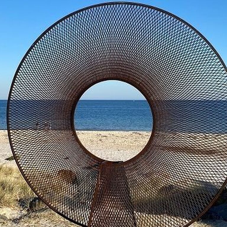 Return Sculpture | City of Holdfast Bay